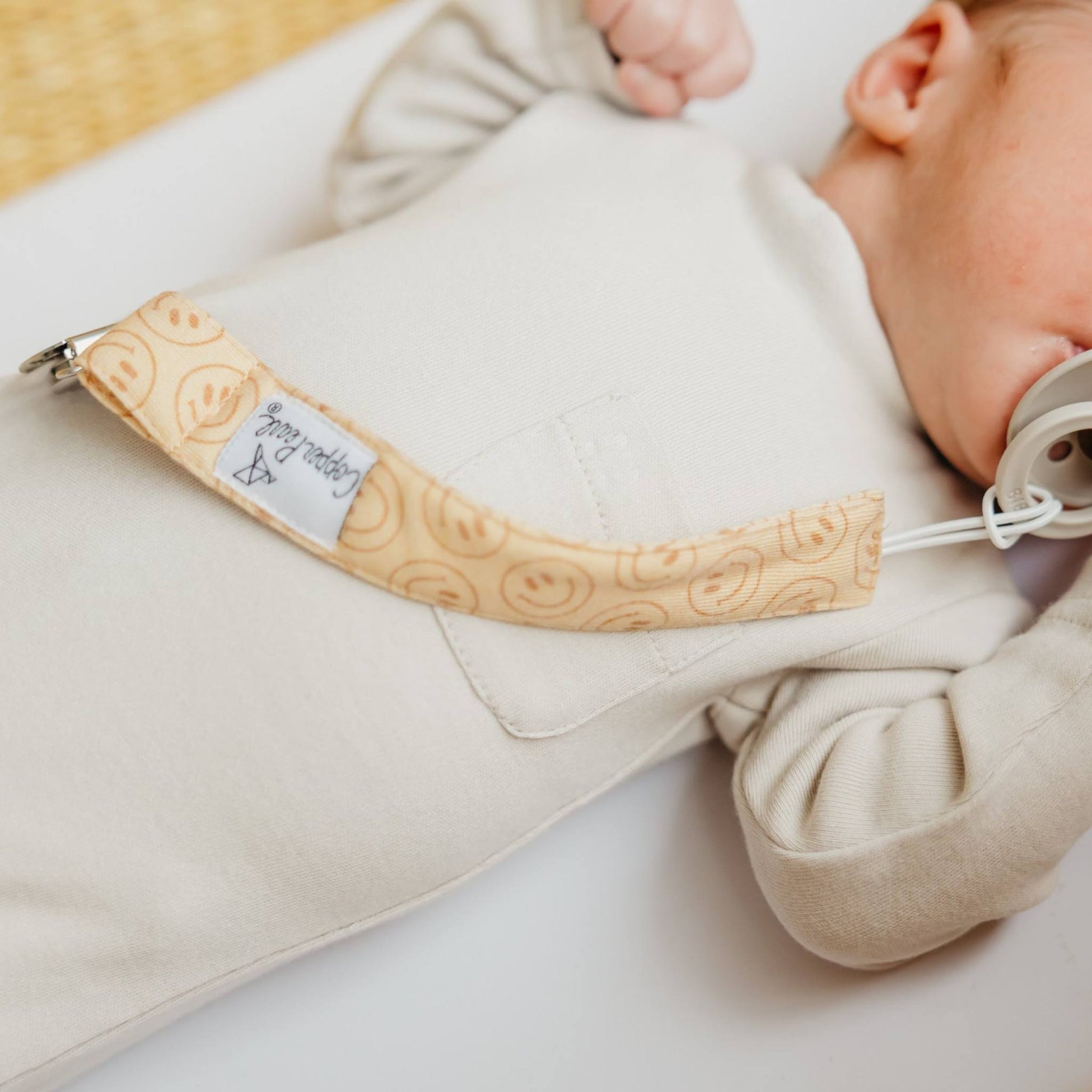 Binky Clips - Vance – Copper Pearl