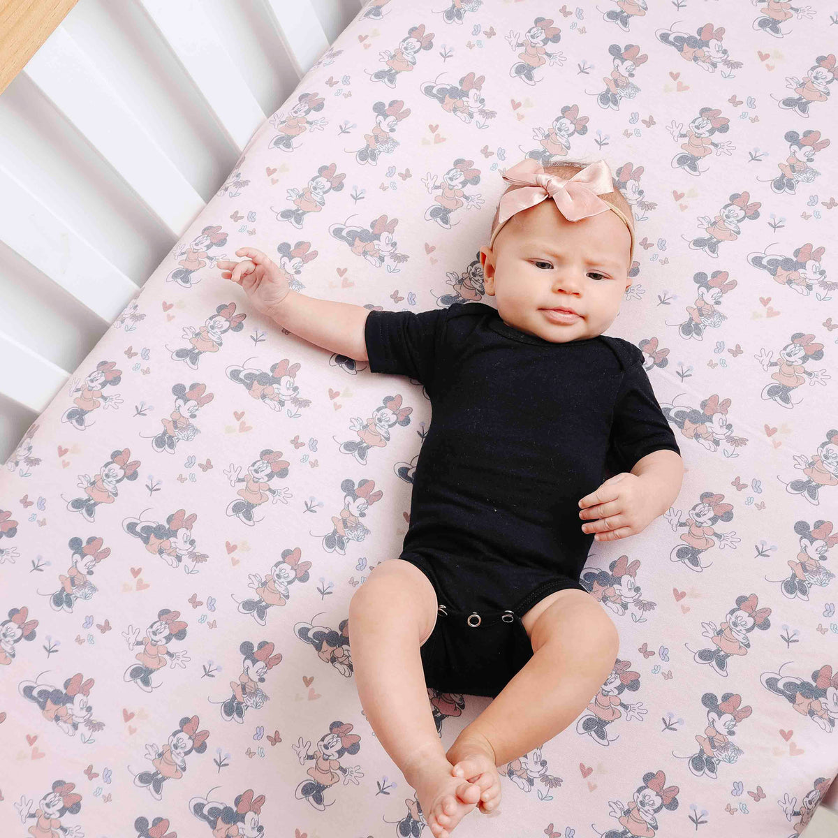 Premium Knit Fitted Crib Sheet - Minnie Mouse – Copper Pearl