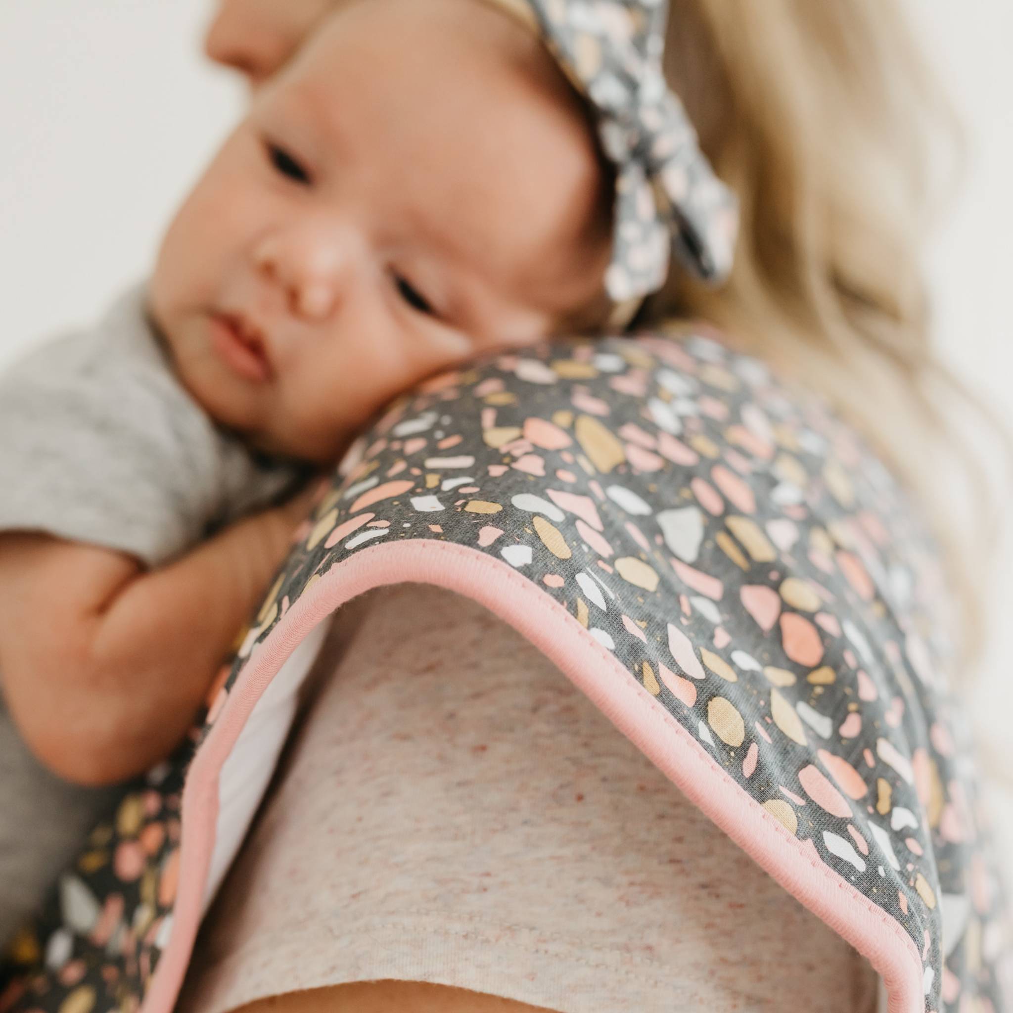 Classic Baby Bow - Gemini – Copper Pearl