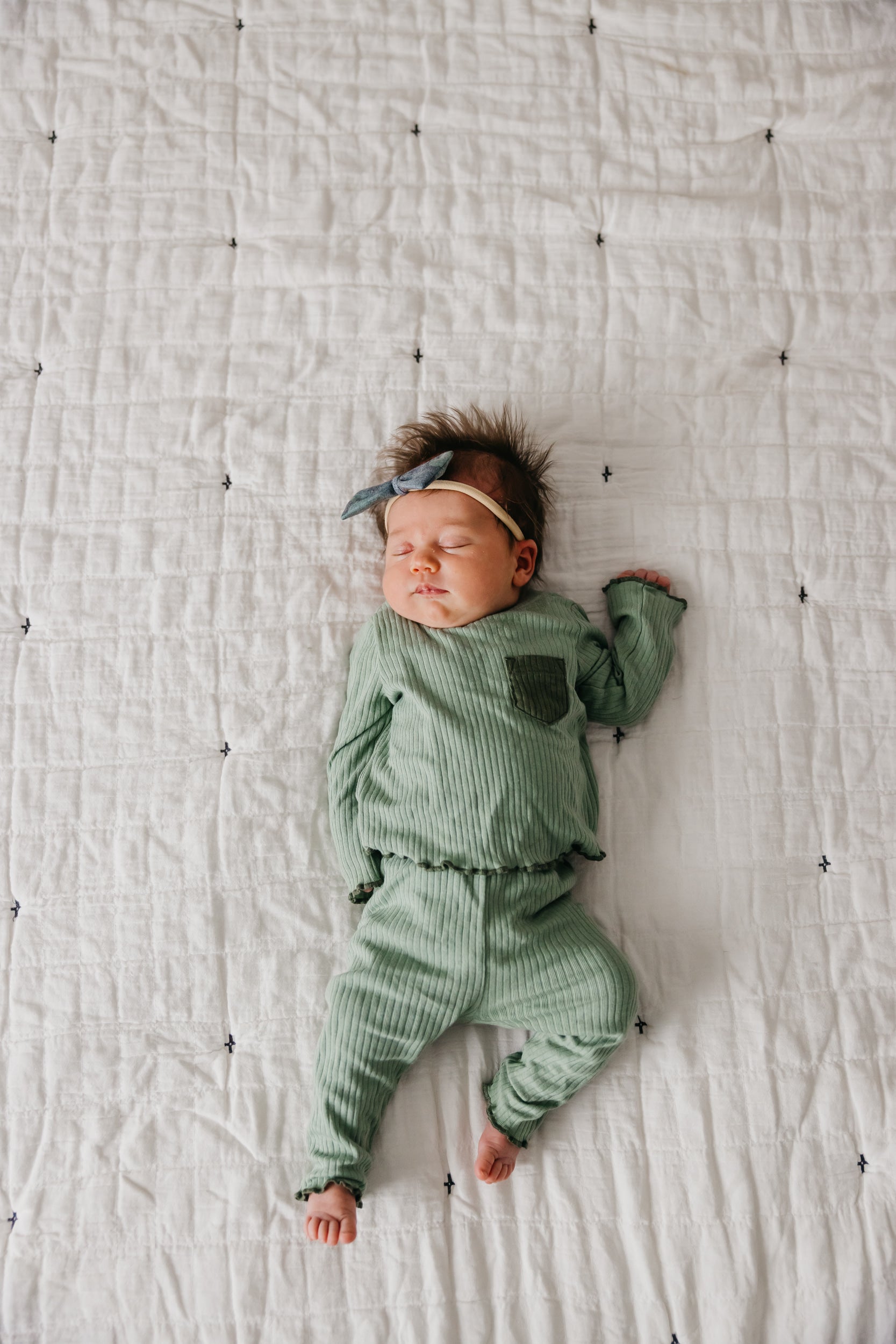 Bowtie Baby Bow - Hunter – Copper Pearl